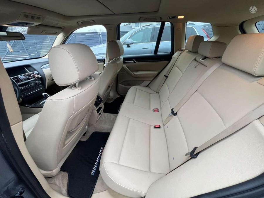 Grey BMW X3 2015 in Kaunas, with an engine capacity of 2.00 L and mileage of 265 thousand km for 9500 €, photo 17 on AUTOMOTO.COM.LV