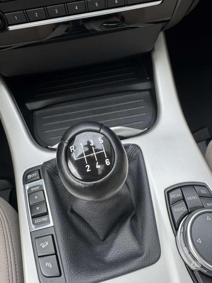 Pelēks BMW X3 2015 Alīta, ar dzinēja tilpumu 2.00 L un nobraukumu 222 tūkst. km par 11950 €, foto 23 vietnē AUTOMOTO.COM.LV