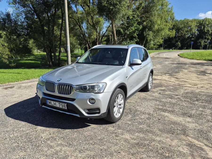 Grey BMW X3 2015 in Vilnius, with an engine capacity of 2.00 L and mileage of 161 thousand km for 10750 €, photo 3 on AUTOMOTO.COM.LV