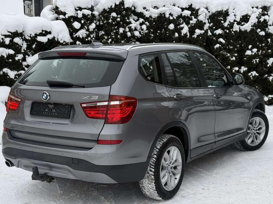Grey BMW X3 2016 in Jonava, with an engine capacity of 2.00 L and mileage of 266 thousand km for 14650 €, photo 5 on AUTOMOTO.COM.LV