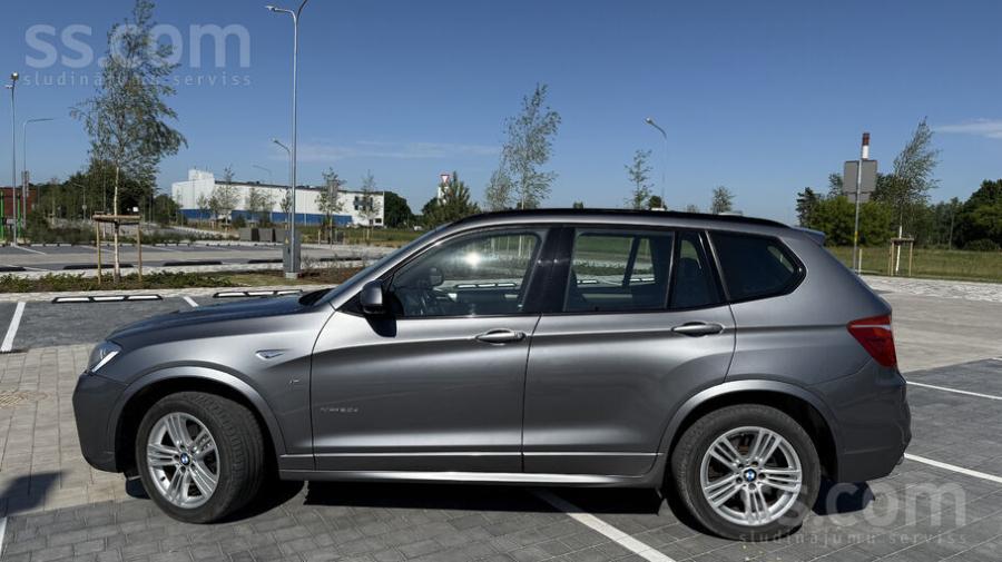 Grey BMW X3 2016 in Riga, with an engine capacity of 2.00 L and mileage of 106 thousand km for 18500 €, photo 4 on AUTOMOTO.COM.LV