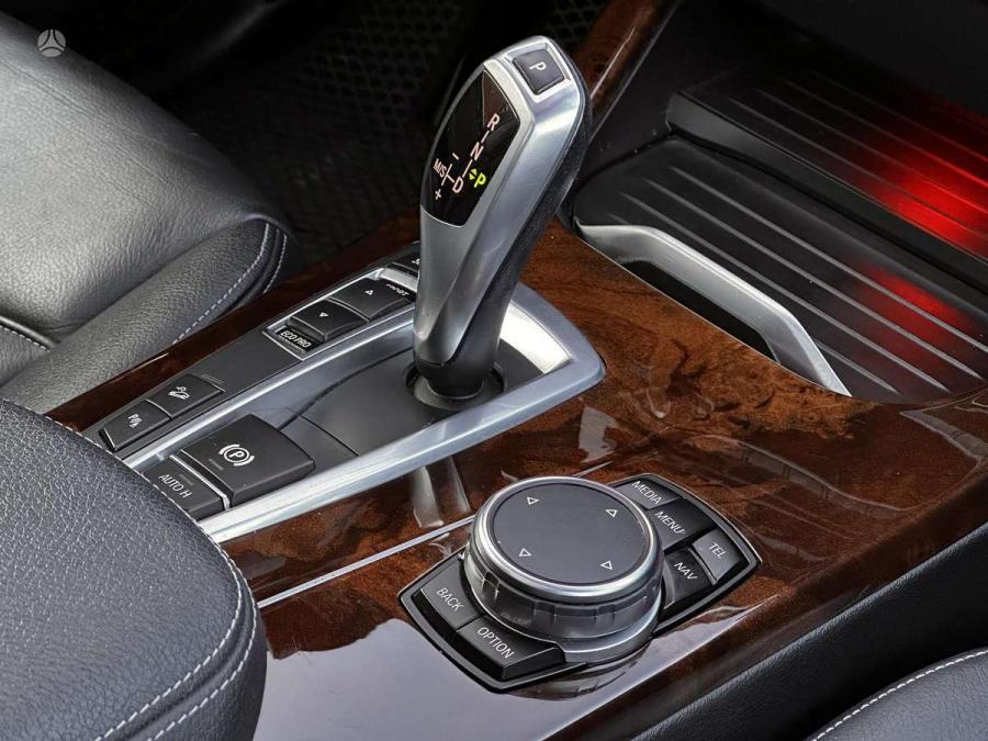 Pelēks BMW X3 2016 Klaipėda, ar dzinēja tilpumu 2.00 L un nobraukumu 165 tūkst. km par 13900 €, foto 12 vietnē AUTOMOTO.COM.LV