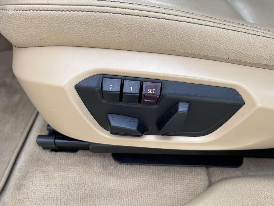 Pelēks BMW X3 2016 Viļņa, ar dzinēja tilpumu 2.00 L un nobraukumu 197 tūkst. km par 14300 €, foto 12 vietnē AUTOMOTO.COM.LV
