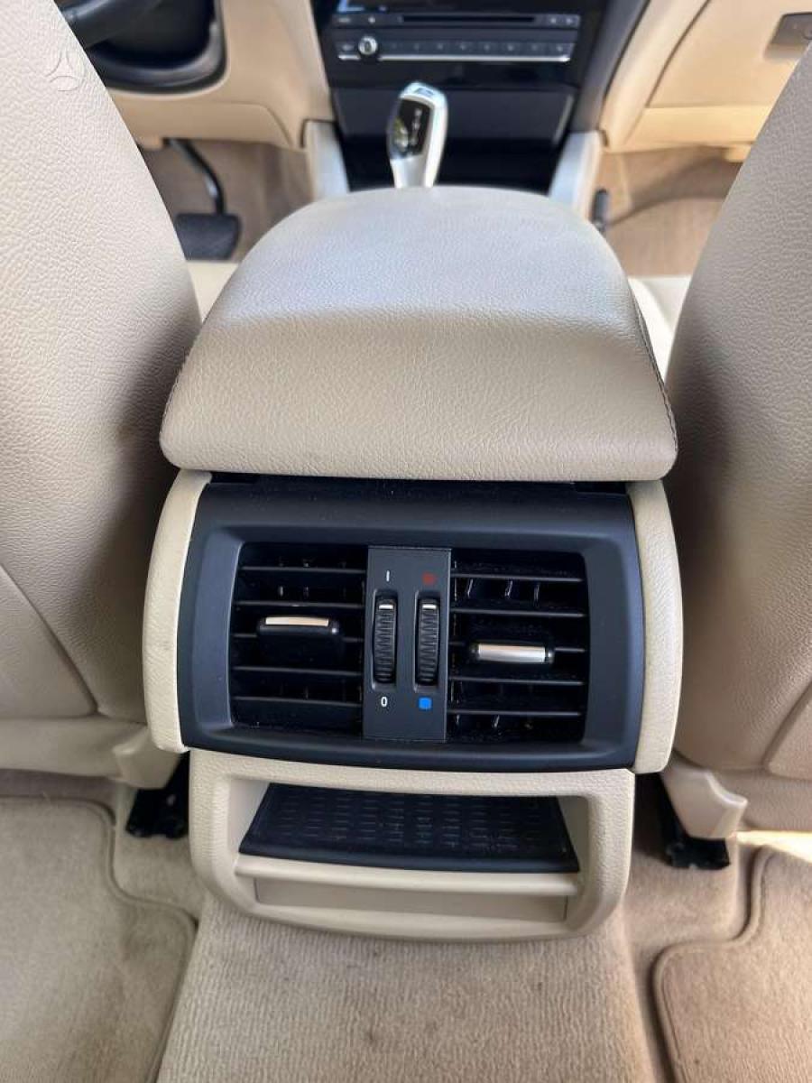 Pelēks BMW X3 2016 Viļņa, ar dzinēja tilpumu 2.00 L un nobraukumu 197 tūkst. km par 14300 €, foto 15 vietnē AUTOMOTO.COM.LV