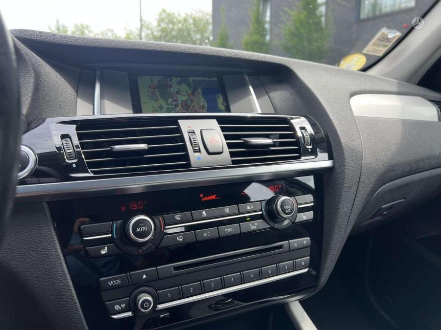 Grey BMW X3 2016 in Kaunas, with an engine capacity of 2.00 L and mileage of 235 thousand km for 12500 €, photo 24 on AUTOMOTO.COM.LV