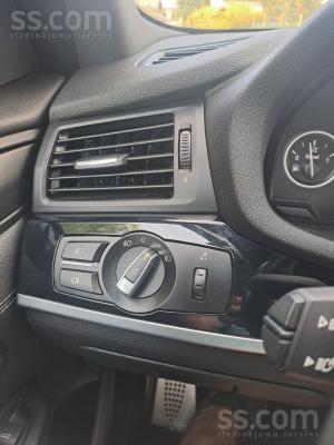 Grey BMW X3 2016 in Tukums, with an engine capacity of 3.00 L and mileage of 238 thousand km for 14900 €, photo 12 on AUTOMOTO.COM.LV