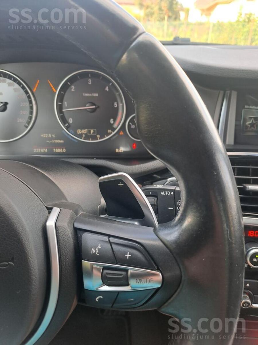 Grey BMW X3 2016 in Tukums, with an engine capacity of 3.00 L and mileage of 238 thousand km for 14900 €, photo 14 on AUTOMOTO.COM.LV