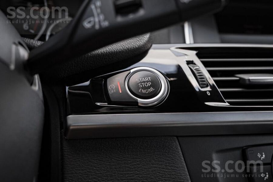 Grey BMW X3 2016 in Riga, with an engine capacity of 2.00 L and mileage of 94 thousand km for 16950 €, photo 20 on AUTOMOTO.COM.LV