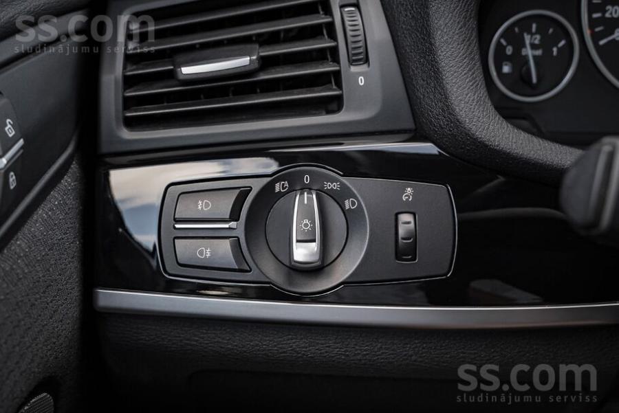 Grey BMW X3 2016 in Riga, with an engine capacity of 2.00 L and mileage of 94 thousand km for 16950 €, photo 30 on AUTOMOTO.COM.LV