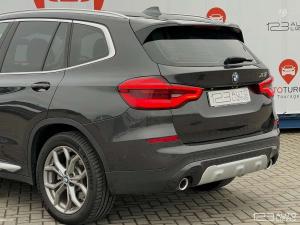 Grey BMW X3 2017 in Taurage, with an engine capacity of 2.00 L and mileage of 231 thousand km for 19000 €, photo 8 on AUTOMOTO.COM.LV