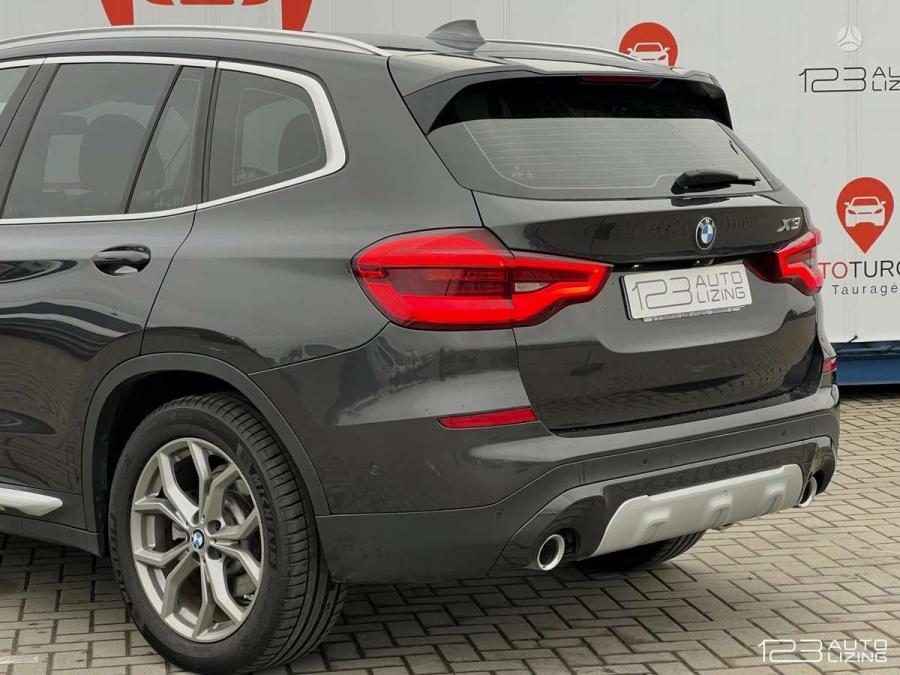 Grey BMW X3 2017 in Taurage, with an engine capacity of 2.00 L and mileage of 231 thousand km for 19000 €, photo 8 on AUTOMOTO.COM.LV