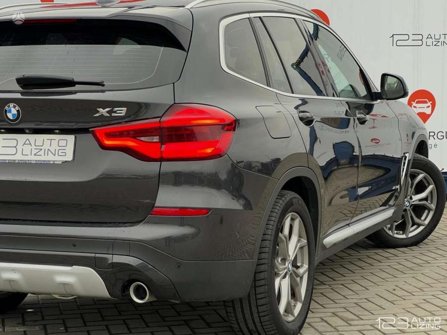 Grey BMW X3 2017 in Taurage, with an engine capacity of 2.00 L and mileage of 231 thousand km for 19000 €, photo 10 on AUTOMOTO.COM.LV