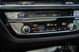 Grey BMW X3 2017 in Riga, with an engine capacity of 3.00 L and mileage of 219 thousand km for 24990 €, photo 24 on AUTOMOTO.COM.LV