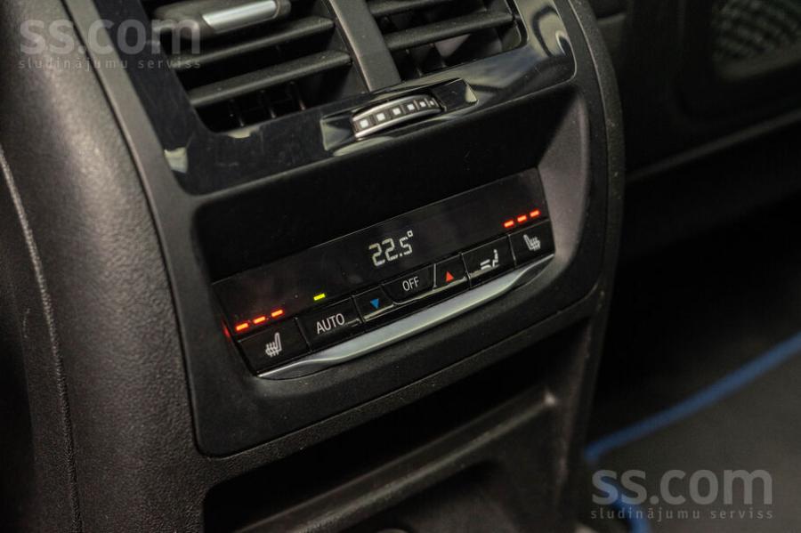 Grey BMW X3 2017 in Riga, with an engine capacity of 3.00 L and mileage of 219 thousand km for 24990 €, photo 30 on AUTOMOTO.COM.LV