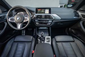 Grey BMW X3 2017 in Riga, with an engine capacity of 3.00 L and mileage of 219 thousand km for 24990 €, photo 14 on AUTOMOTO.COM.LV