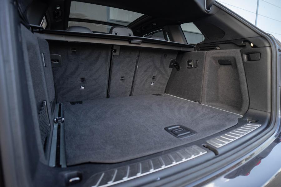 Grey BMW X3 2017 in Riga, with an engine capacity of 3.00 L and mileage of 219 thousand km for 24990 €, photo 34 on AUTOMOTO.COM.LV