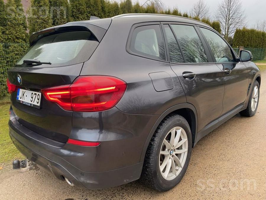 Grey BMW X3 2018 in Riga, with an engine capacity of 2.00 L and mileage of 214 thousand km for 18000 €, photo 6 on AUTOMOTO.COM.LV