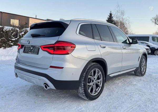 Pelēks BMW X3 2018 Panevēža, ar dzinēja tilpumu 2.00 L un nobraukumu 162 tūkst. km par 22500 €, foto 4 vietnē AUTOMOTO.COM.LV