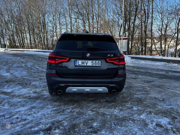 Pelēks BMW X3 2018 Viļņa, ar dzinēja tilpumu 2.00 L un nobraukumu 100 tūkst. km par 26900 €, foto 4 vietnē AUTOMOTO.COM.LV