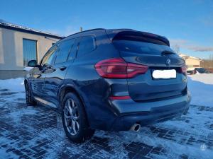 Grey BMW X3 2018 in Siauliai, with an engine capacity of 2.00 L and mileage of 290 thousand km for 9999 €, photo 3 on AUTOMOTO.COM.LV