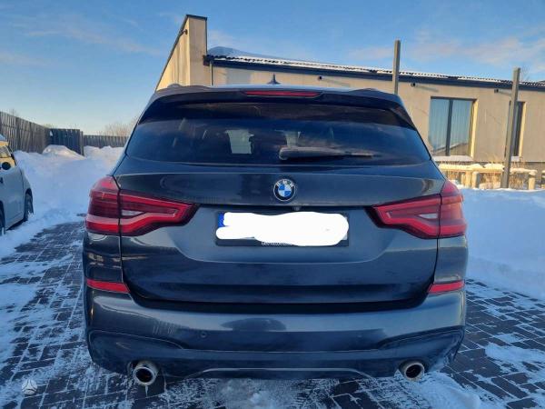 Grey BMW X3 2018 in Siauliai, with an engine capacity of 2.00 L and mileage of 290 thousand km for 9999 €, photo 4 on AUTOMOTO.COM.LV