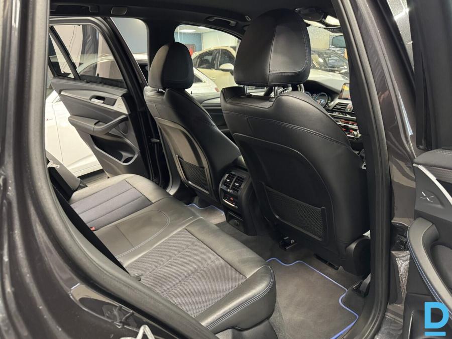 Grey BMW X3 2018 in Marupe, with an engine capacity of 3.00 L and mileage of 220 thousand km for 26990 €, photo 10 on AUTOMOTO.COM.LV