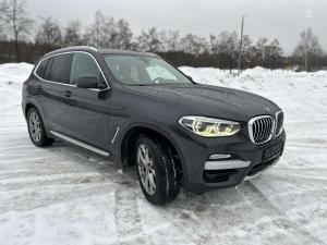 Grey BMW X3 2018 in Vilnius, with an engine capacity of 2.00 L and mileage of 275 thousand km for 20599 €, photo 8 on AUTOMOTO.COM.LV