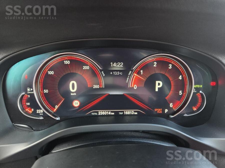 Grey BMW X3 2018 in Riga, with an engine capacity of 3.00 L and mileage of 241 thousand km for 23900 €, photo 11 on AUTOMOTO.COM.LV