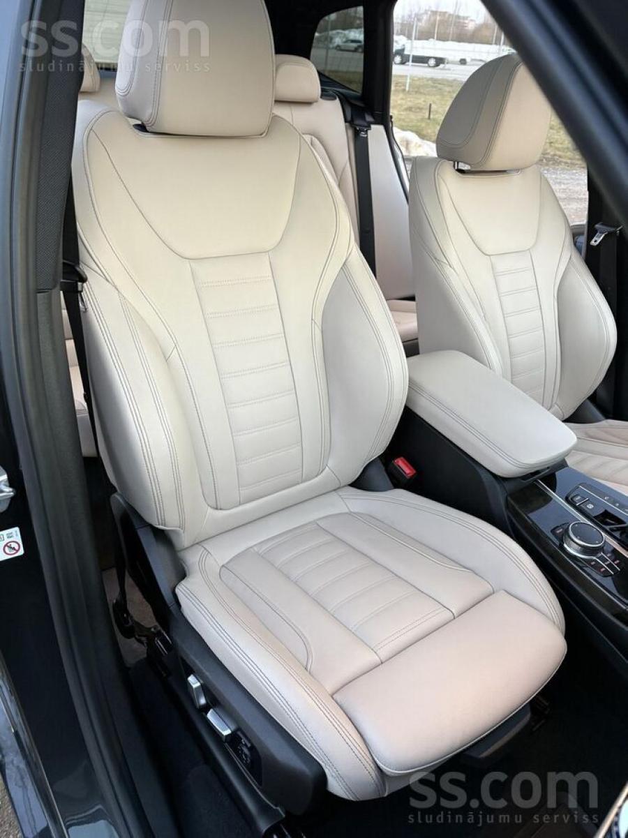 Pelēks BMW X3 2018 Daugavpils, ar dzinēja tilpumu 2.00 L un nobraukumu 95 tūkst. km par 29999 €, foto 24 vietnē AUTOMOTO.COM.LV