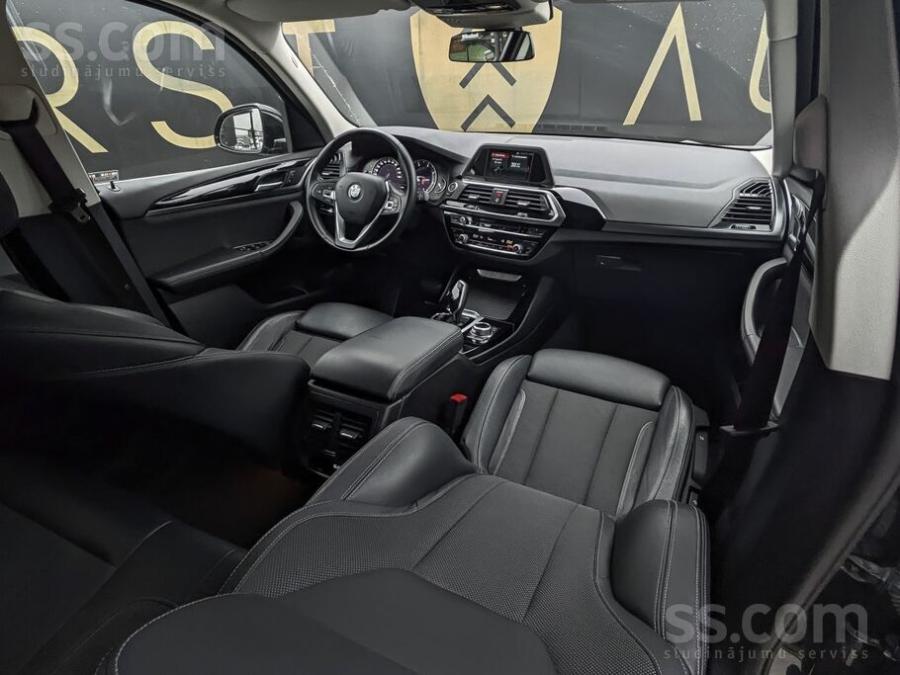 Grey BMW X3 2018 in Tukums, with an engine capacity of 2.00 L and mileage of 251 thousand km for 19990 €, photo 6 on AUTOMOTO.COM.LV