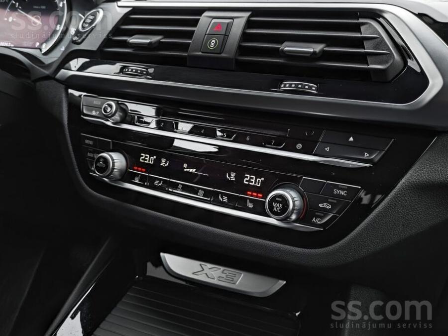 Grey BMW X3 2018 in Tukums, with an engine capacity of 2.00 L and mileage of 251 thousand km for 19990 €, photo 9 on AUTOMOTO.COM.LV