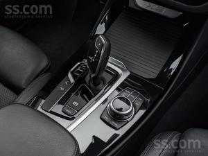 Grey BMW X3 2018 in Tukums, with an engine capacity of 2.00 L and mileage of 251 thousand km for 19990 €, photo 11 on AUTOMOTO.COM.LV