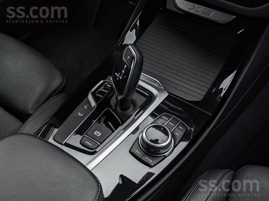 Grey BMW X3 2018 in Tukums, with an engine capacity of 2.00 L and mileage of 251 thousand km for 19990 €, photo 11 on AUTOMOTO.COM.LV