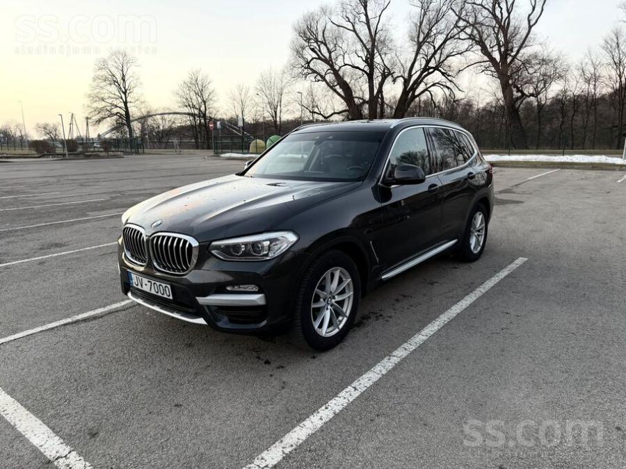 Pelēks BMW X3 2018 Rīga, ar dzinēja tilpumu 2.00 L un nobraukumu 250 tūkst. km par 19100 €, foto 1 vietnē AUTOMOTO.COM.LV