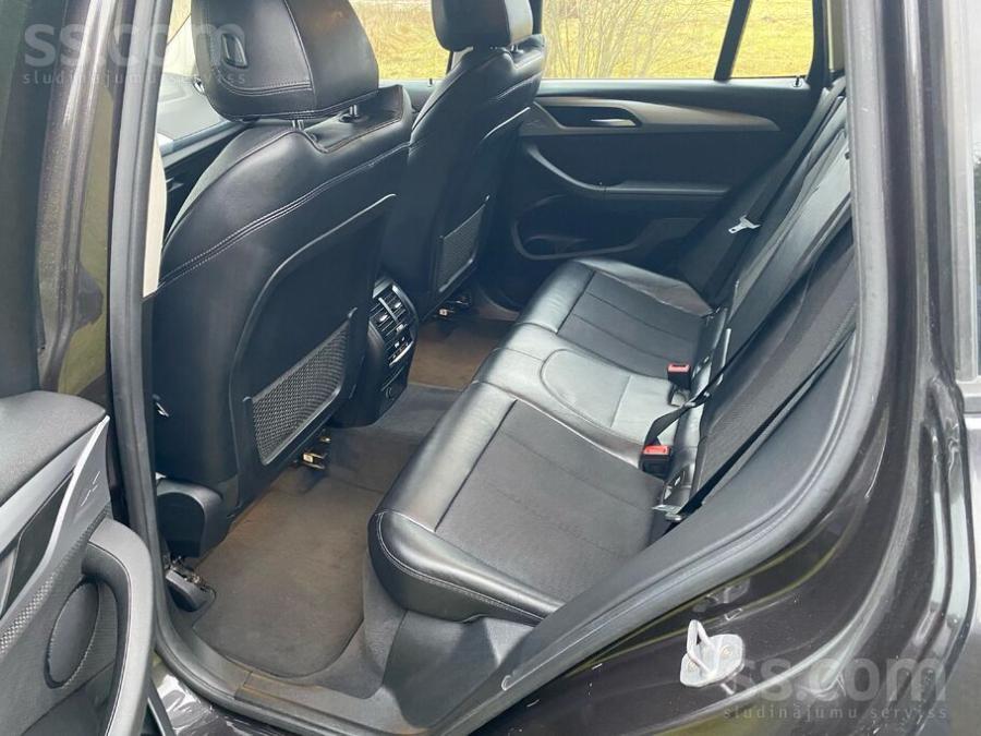 Pelēks BMW X3 2018 Rīga, ar dzinēja tilpumu 2.00 L un nobraukumu 215 tūkst. km par 18500 €, foto 9 vietnē AUTOMOTO.COM.LV
