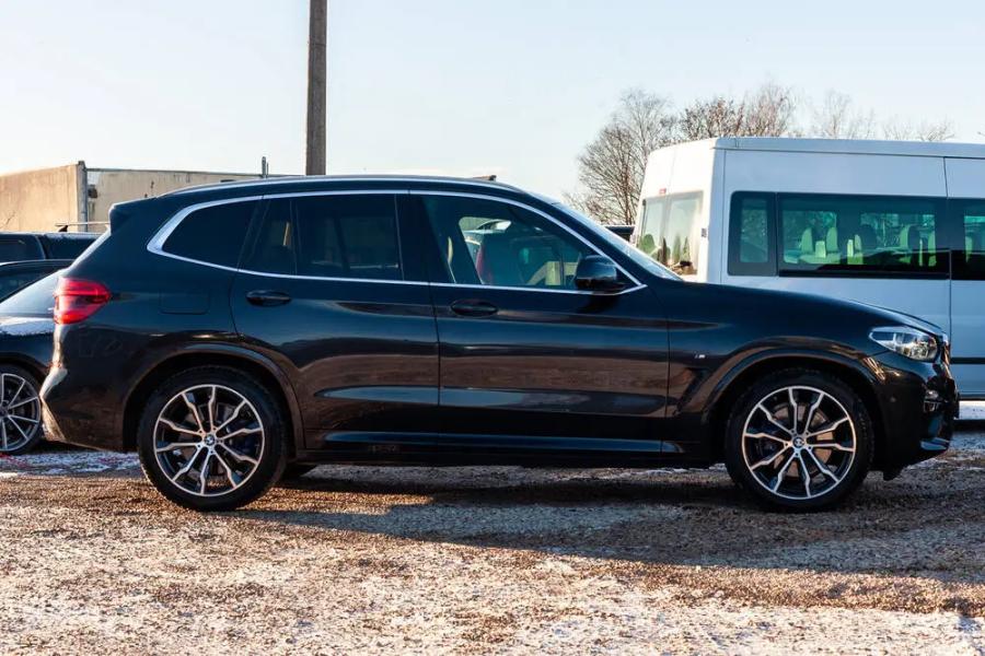 Pelēks BMW X3 2018 Rīga, ar dzinēja tilpumu 3.00 L un nobraukumu 198 tūkst. km par 25995 €, foto 8 vietnē AUTOMOTO.COM.LV