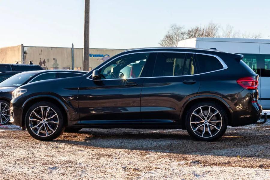 Pelēks BMW X3 2018 Rīga, ar dzinēja tilpumu 3.00 L un nobraukumu 198 tūkst. km par 25995 €, foto 9 vietnē AUTOMOTO.COM.LV