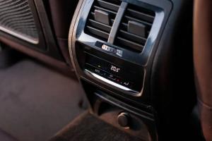Pelēks BMW X3 2018 Rīga, ar dzinēja tilpumu 3.00 L un nobraukumu 198 tūkst. km par 25995 €, foto 16 vietnē AUTOMOTO.COM.LV