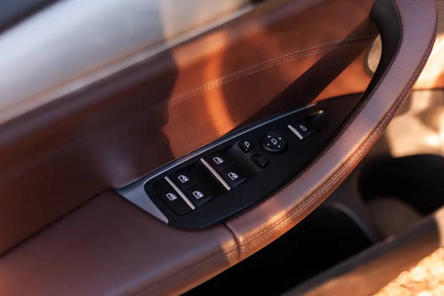 Pelēks BMW X3 2018 Rīga, ar dzinēja tilpumu 3.00 L un nobraukumu 198 tūkst. km par 25995 €, foto 18 vietnē AUTOMOTO.COM.LV
