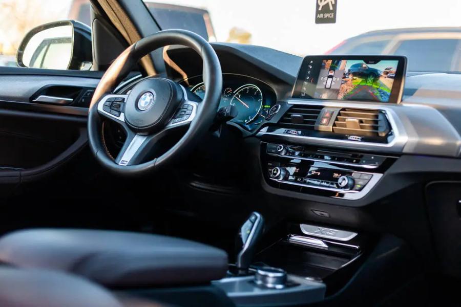 Pelēks BMW X3 2018 Rīga, ar dzinēja tilpumu 3.00 L un nobraukumu 198 tūkst. km par 25995 €, foto 27 vietnē AUTOMOTO.COM.LV