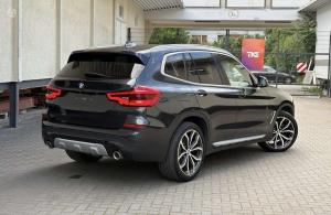 Grey BMW X3 2018 in Vilnius, with an engine capacity of 2.00 L and mileage of 215 thousand km for 21900 €, photo 3 on AUTOMOTO.COM.LV