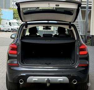 Grey BMW X3 2018 in Vilnius, with an engine capacity of 2.00 L and mileage of 215 thousand km for 21900 €, photo 32 on AUTOMOTO.COM.LV
