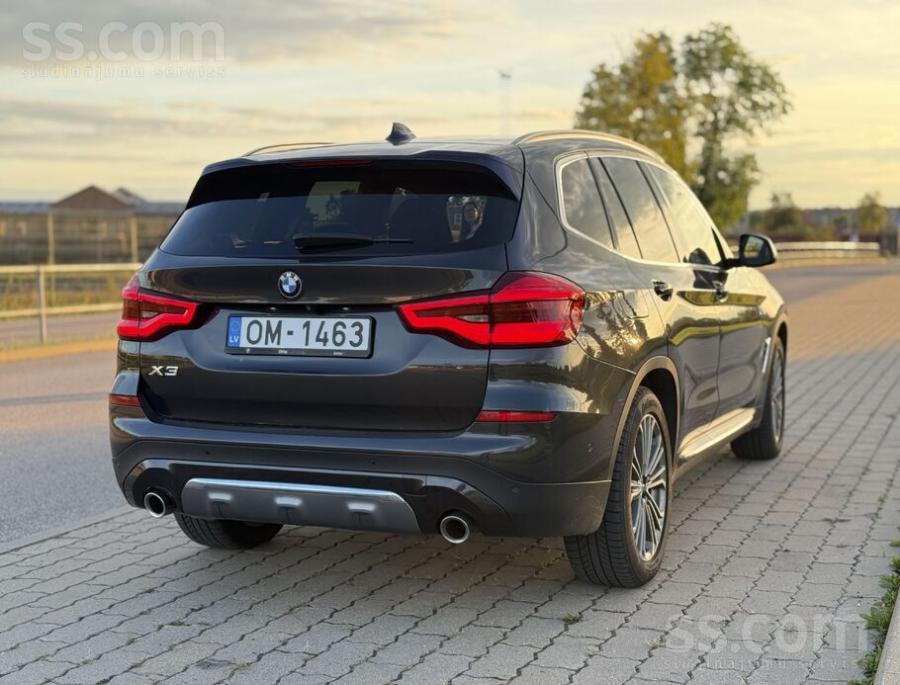 Pelēks BMW X3 2018 Daugavpils, ar dzinēja tilpumu 3.00 L un nobraukumu 290 tūkst. km par 19500 €, foto 3 vietnē AUTOMOTO.COM.LV