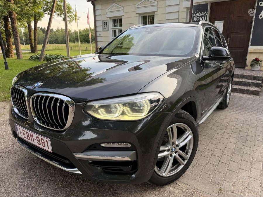 Grey BMW X3 2018 in Utena, with an engine capacity of 2.00 L and mileage of 201 thousand km for 19800 €, photo 3 on AUTOMOTO.COM.LV
