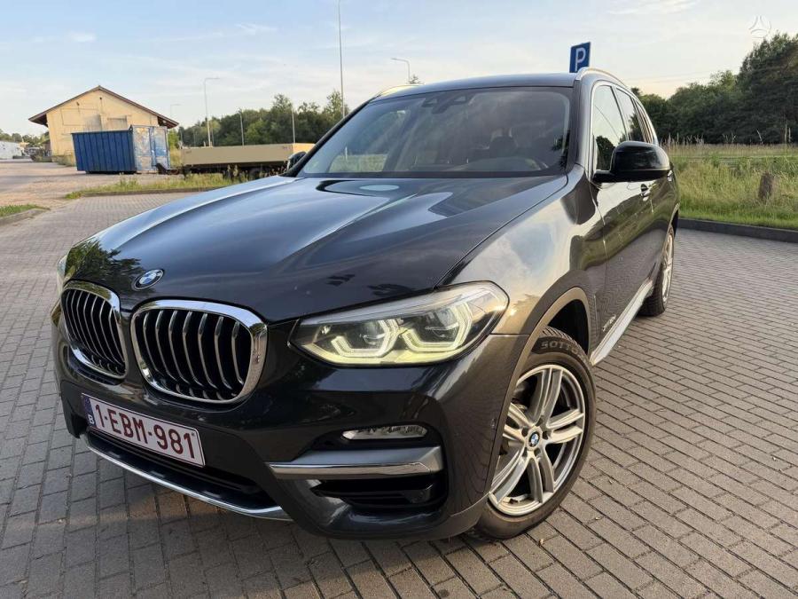 Grey BMW X3 2018 in Utena, with an engine capacity of 2.00 L and mileage of 201 thousand km for 19800 €, photo 7 on AUTOMOTO.COM.LV