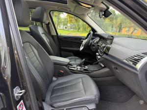 Grey BMW X3 2018 in Utena, with an engine capacity of 2.00 L and mileage of 201 thousand km for 19800 €, photo 8 on AUTOMOTO.COM.LV