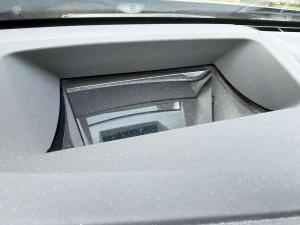 Grey BMW X3 2018 in Utena, with an engine capacity of 2.00 L and mileage of 201 thousand km for 19800 €, photo 12 on AUTOMOTO.COM.LV