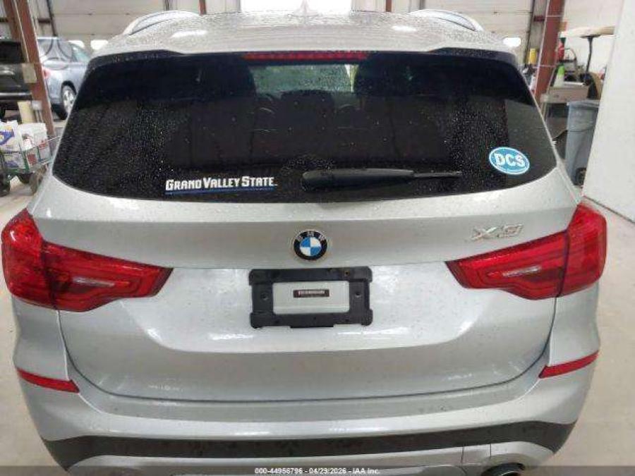 Pelēks BMW X3 2018 Klaipėda, ar dzinēja tilpumu 2.00 L un nobraukumu 188 tūkst. km par 12900 €, foto 17 vietnē AUTOMOTO.COM.LV