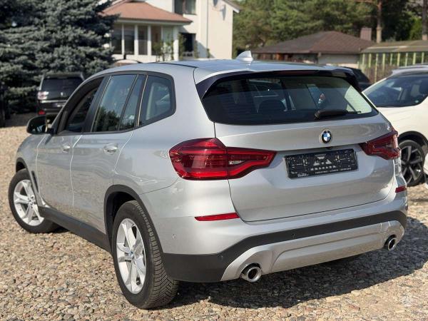 Grey BMW X3 2018 in Utena, with an engine capacity of 2.00 L and mileage of 280 thousand km for 13990 €, photo 2 on AUTOMOTO.COM.LV
