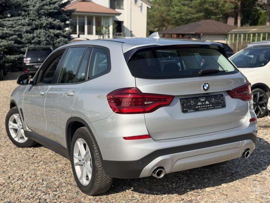 Pelēks BMW X3 2018 Utena, ar dzinēja tilpumu 2.00 L un nobraukumu 280 tūkst. km par 13990 €, foto 3 vietnē AUTOMOTO.COM.LV